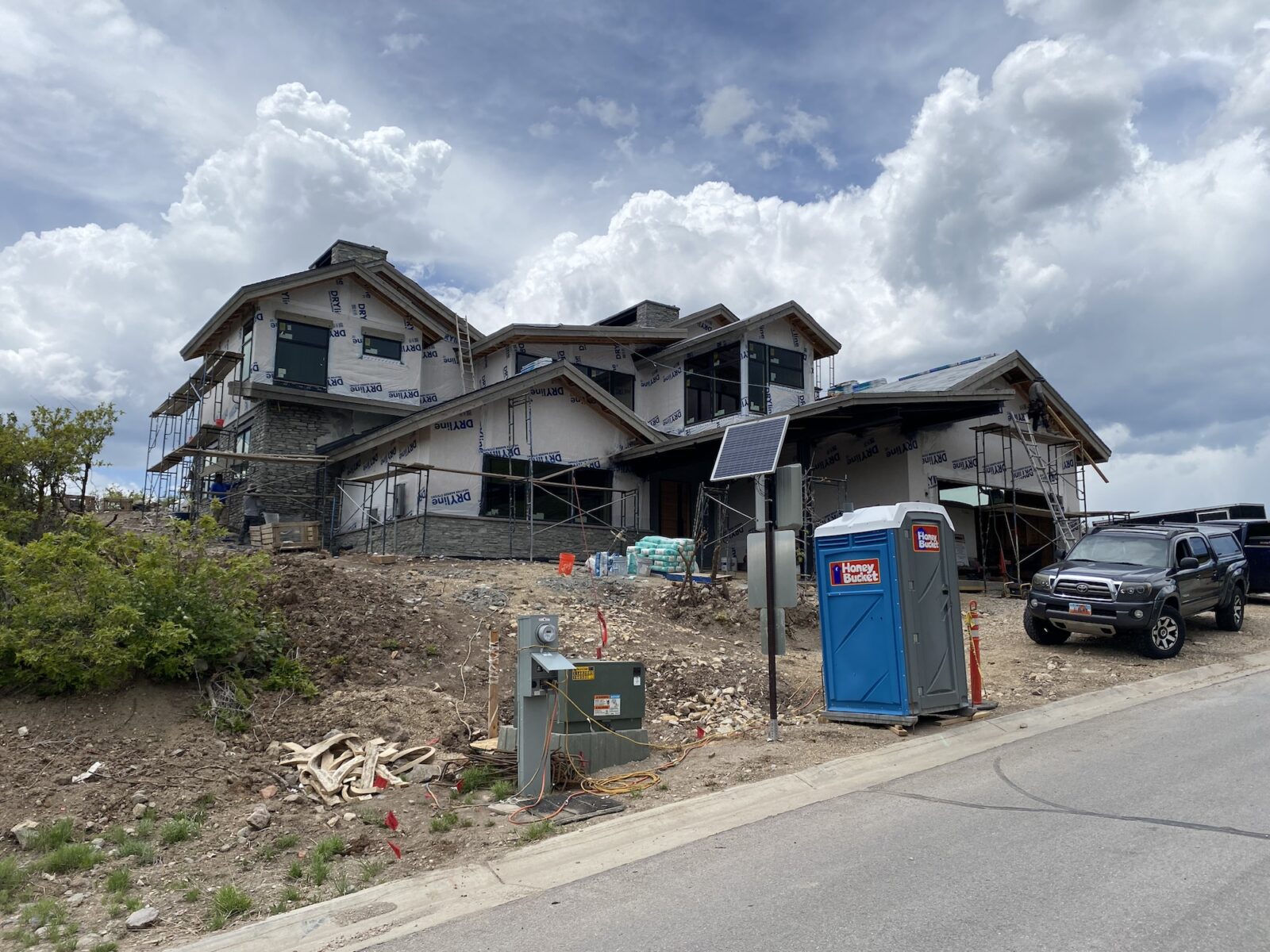 Soaring Hawk Lot 90 – Budingen Architecture